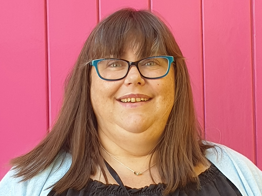 Staff And Volunteers - Meet Ellen